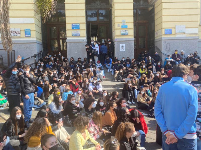 THE STUDENTS OF TASSO HIGH SCHOOL - Papillon Center